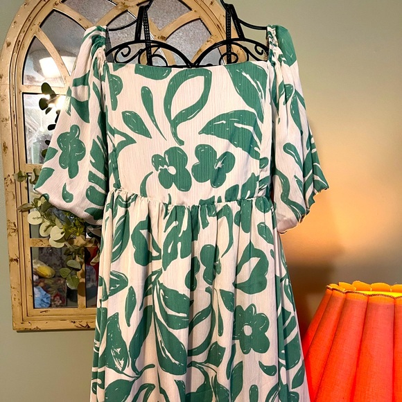 BiBi | Dresses | Gorgeous Bibi Square Neck Dress With Puff Sleeves ...